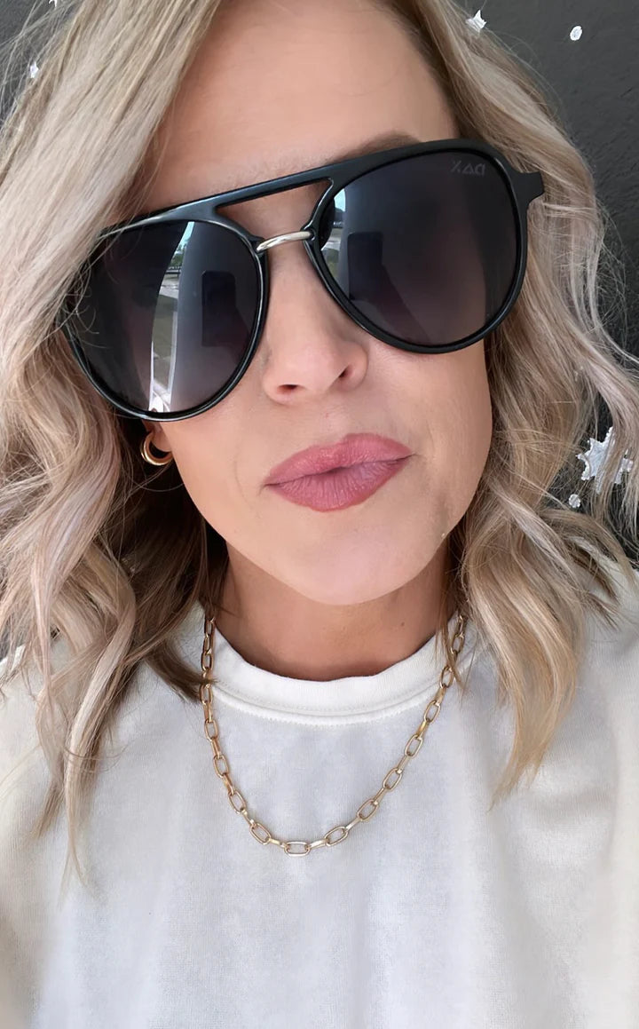 EARHART - BLACK – The Daisy Lou Boutique